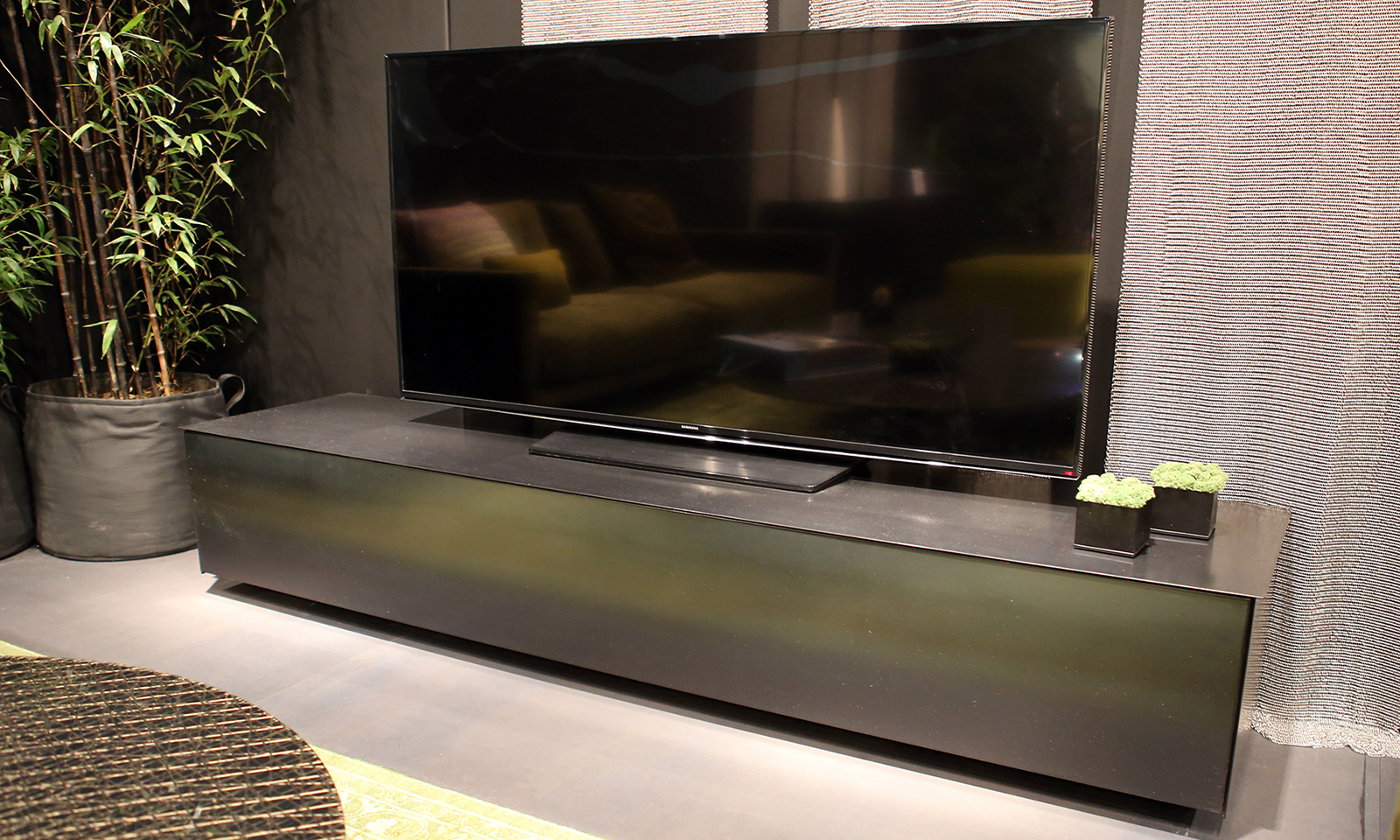 TRISS, Fabriquant de mobilier contemporain haut de gamme